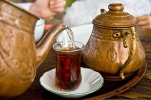 Turkish Tea: Taste, Benefits, and Brewing Tips – Tea Backyard